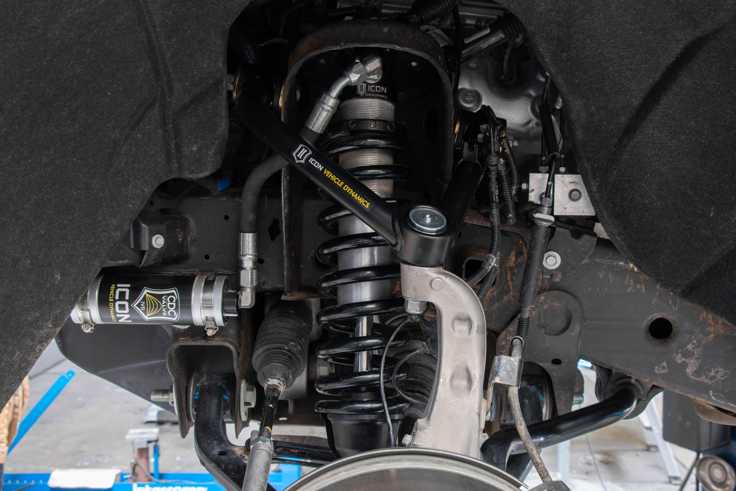 Icon 71656 2.5 Coilover – 2019-2026 Chevrolet Silverado 1500